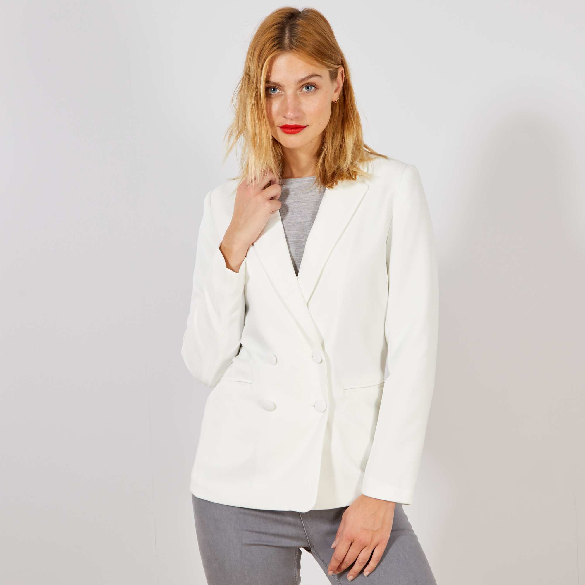 Giacca blazer doppiopetto Donna - Kiabi - 25,00€ Giacca blazer doppiopetto Donna - Kiabi - 25,00€