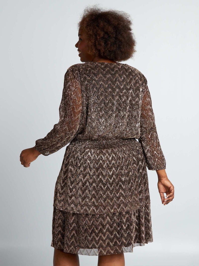 Vestito con balze in maglia plissettata iridata - MARRONE - Taglie forti - 39.00€ - Kiabi